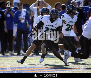 November 26, 2022 - Hawaii Rainbow Warriors offensive lineman Eliki ...