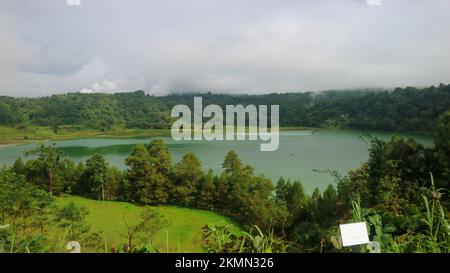 beautiful and amazing lake linow Stock Photo - Alamy