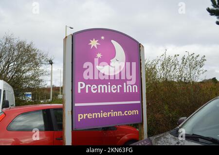 Premier Inn signage Stock Photo - Alamy