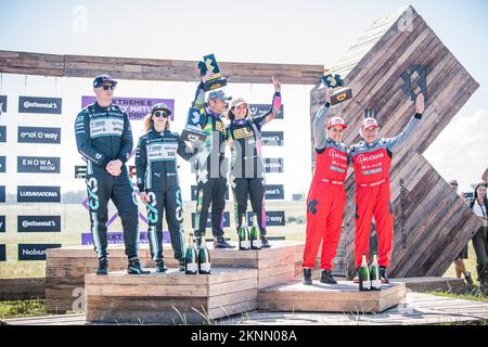 11/27/2022 - Laia Sanz (ESP), Acciona | Sainz XE Team during the ...