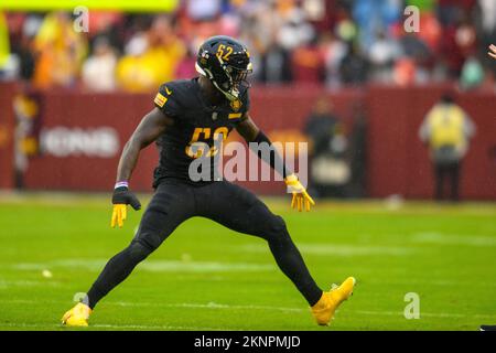 Washington Commanders linebacker Jamin Davis (52) runs during an NFL ...