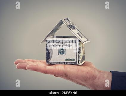 Close-up shot of an executive financial advisor businesswoman looking ...