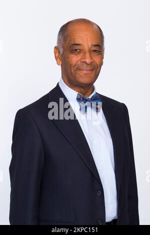 The Lord-Lieutenant of Greater London, Sir Kenneth Olisa, greets Queen ...