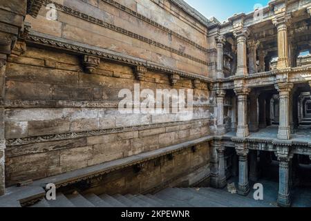Dada Harir Ni Vav step well, Bai Harir Sultani stepwell, Dhai Harir ...