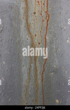 Rusty stains dripping down the concrete wall Stock Photo - Alamy