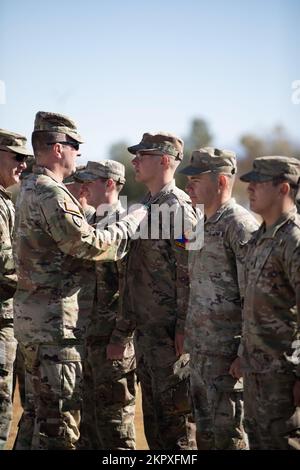 Maj. Gen. James P. Isenhower III, commanding general of 1st Armored ...