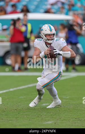 Miami Dolphins quarterback Skylar Thompson (19) warms up before an NFL ...