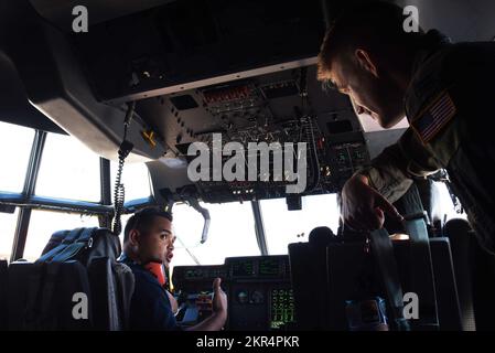 C-130J Super Hercules Cockpit Stock Photo - Alamy