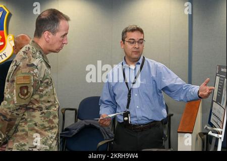 Lt. Gen. Shaun Q. Morris, Air Force Life Cycle Management Center ...