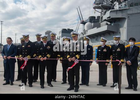 YOKOSUKA, Japan (Nov. 18, 2022) - Capt. Leslie Sobol, Commander, Fleet ...