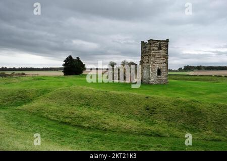 Knowlton, a medieval church built within a prehistoric henge, Dorset ...