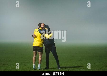 BURGH-HAAMSTEDE, NETHERLANDS - NOVEMBER 29: Paolo Fernandes of AEK ...
