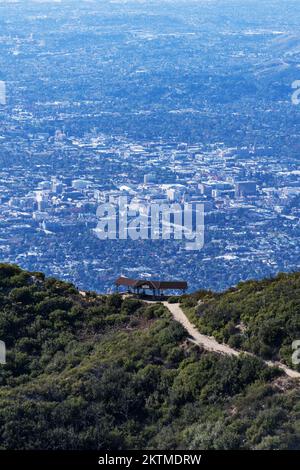 Aerial view of the Pasadena area and San Gabriel Mountains at Los ...