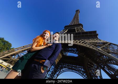 pretty young enamoured and beauty caucasian couple in Paris Stock Photo ...