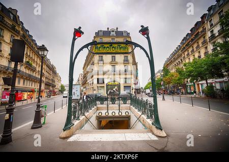 PARIS - SEPTEMBER 05, 2014: Paris Metropolitain entrance. The Paris ...