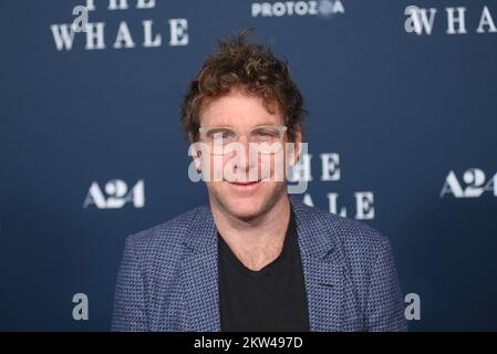 Dustin Yellin attends the premiere of "The Whale" at Alice Tully Hall ...