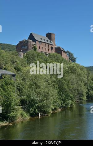 Castle Hengebach with river Rur, Germany, North Rhine-Westphalia, Eifel ...