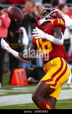 Notre Dame wide receiver Kevin Austin Jr. runs the 40-yard dash at the ...