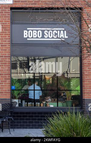 Bobo Social, Walworth Road, London, England Stock Photo - Alamy