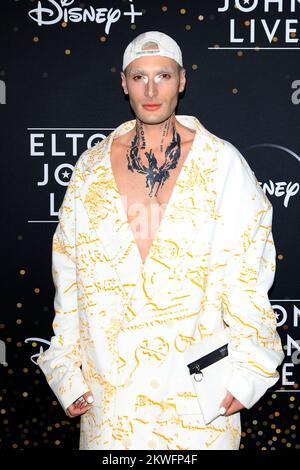 LOS ANGELES - NOV 20: Yannik Zamboni at the Elton John Live: Farewell ...