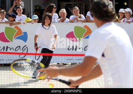 09/10/2013. Umag - Davis Cup Kids Day. Socializing children with ...