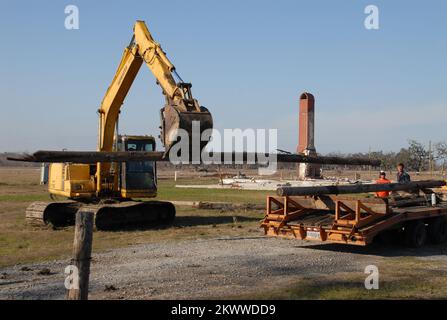DR-1607 Hurricane Rita.. Photographs Relating to Disasters and ...