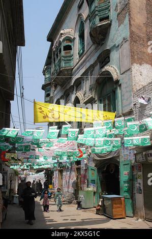 Street ; Peshawar ; Khyber Pakhtunkhwa ; Pakistan ; old vintage 1800s ...