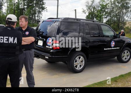 GEMA Lead PIO and GEMA DRC Manager. Georgia Severe Storms, Flooding ...