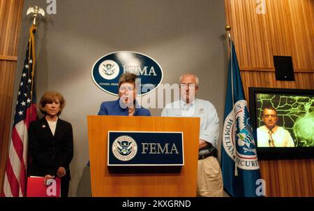 011082611 FEMA Press Conference on Hurricane Irene.. Photographs ...
