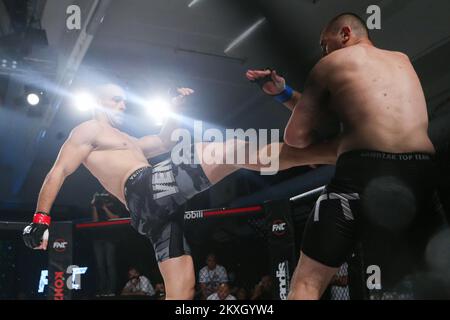 Ivan Erslan vs. Jusuf Hajrovic (-93 kg) fight during the FNC 3 Fight ...