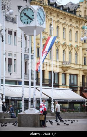 Flags on the facades of buildings on the occasion of Victory Day and ...