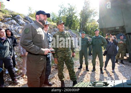 Croatian Army Commander Colonel General Boris Seric, Chief of the ...