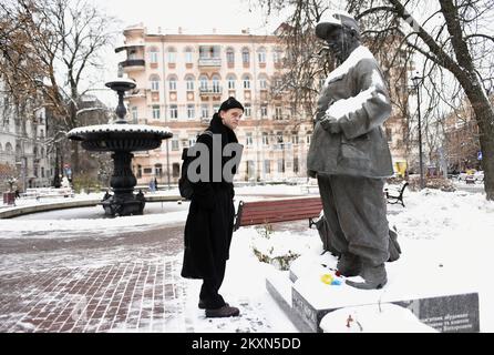 KYIV, UKRAINE - NOVEMBER 30, 2022 - Actor of the Ivan Franko National ...
