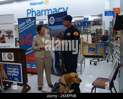 Torrance, Calif., Oct. 16, 2012 Pat Dennen, California Emergency ...