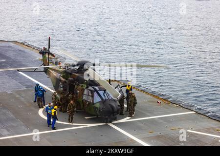 U.S. Marine Corps Sgt. Alexa Barth, right, a pointman with 1st ...