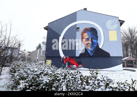 Graphite of Michael Schumacher seen on the building, in Sarajevo ...