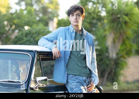 DARBY AND THE DEAD, (aka DARBY HARPER WANTS YOU TO KNOW), Auli'i ...