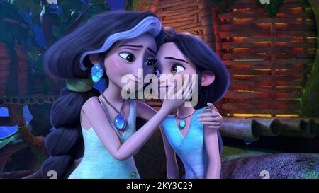 THE CROODS: FAMILY TREE, from left: Hwam, Gran Crood (voice: Artemis ...
