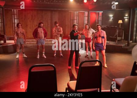 WELCOME TO CHIPPENDALES, Murray Bartlett as Nick De Noia, Four Geniuses ...