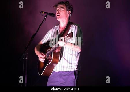 Vance Joy, Australian singer songwriter performing live in 2022 Stock ...