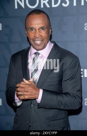 Sugar Ray Leonard attends the 36th Annual Footwear News Achievement ...