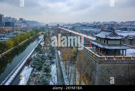Aerial photos show the city snow views of Xi'an City, northwest China's ...