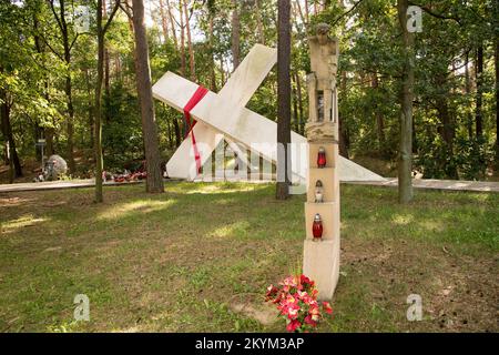 Monument commemorating the 1984 kidnapping and murdering of the Polish ...