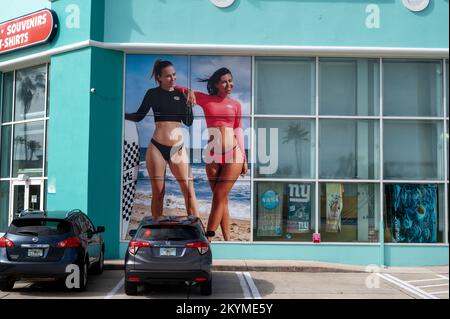 Cocoa Beach, Florida, USA. Commercial area Stock Photo - Alamy