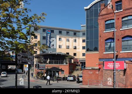 Chaophraya & Travelodge Leeds Central, Blayds Court, Blayds Yard, Off ...