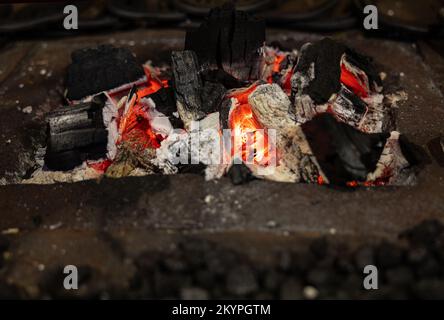 Gray smoldering and burning coal Stock Photo - Alamy
