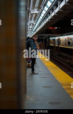 Toronto Subway Night Stock Photo - Alamy