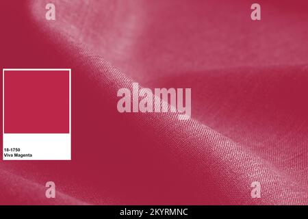 Linen cloth napkins, viva magenta. Natural linen fabric texture ...