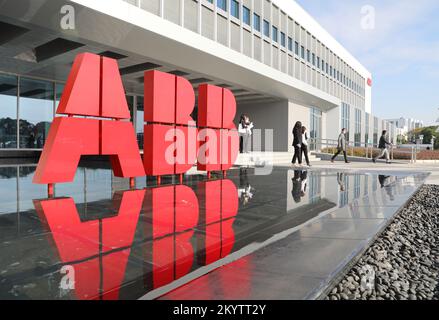 Shanghai. 2nd Dec, 2022. This photo taken on Dec. 2, 2022 shows the ...