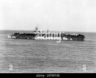 Photograph of the USS Cowpens (CV-25) (CVL-25) , Ships, Naval Vessels ...